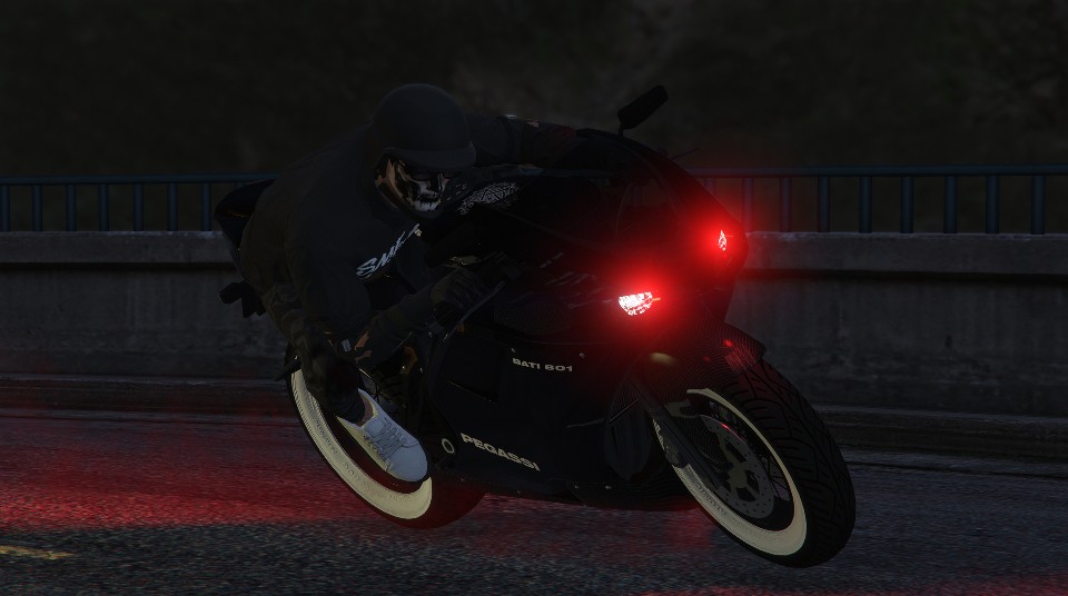 Los Santos Freeway by xzyriav in Grand Theft Auto Online - Rockstar Games